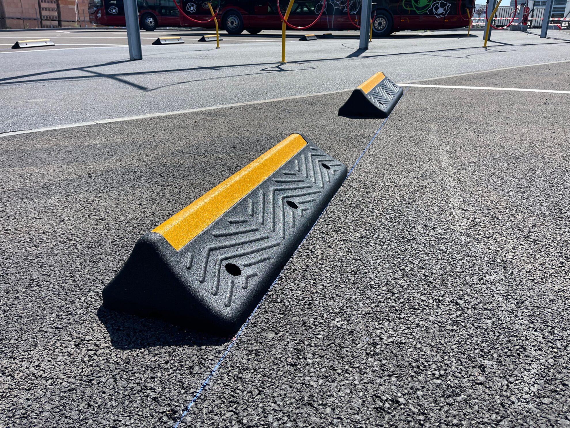 Fourniture et pose de butées de parking - Marquage Accessibilité ...